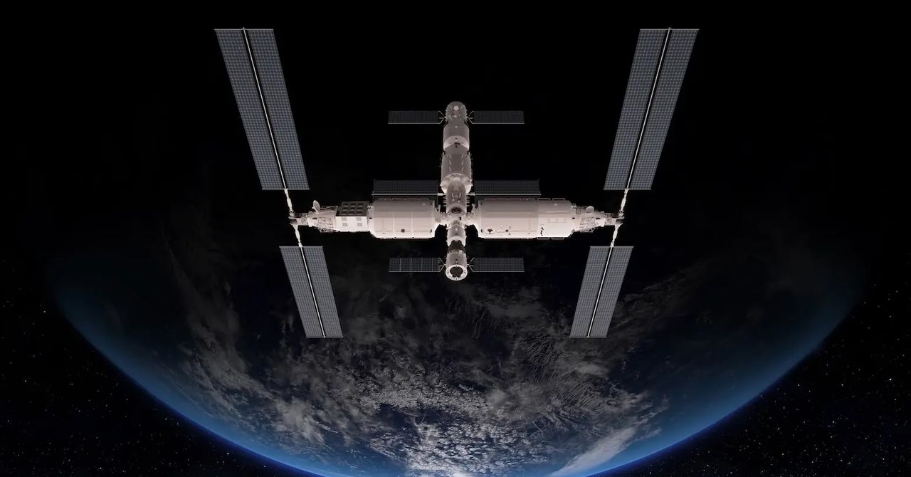 Tech Giants Envision Launching Data Centers Into Space - Altagic